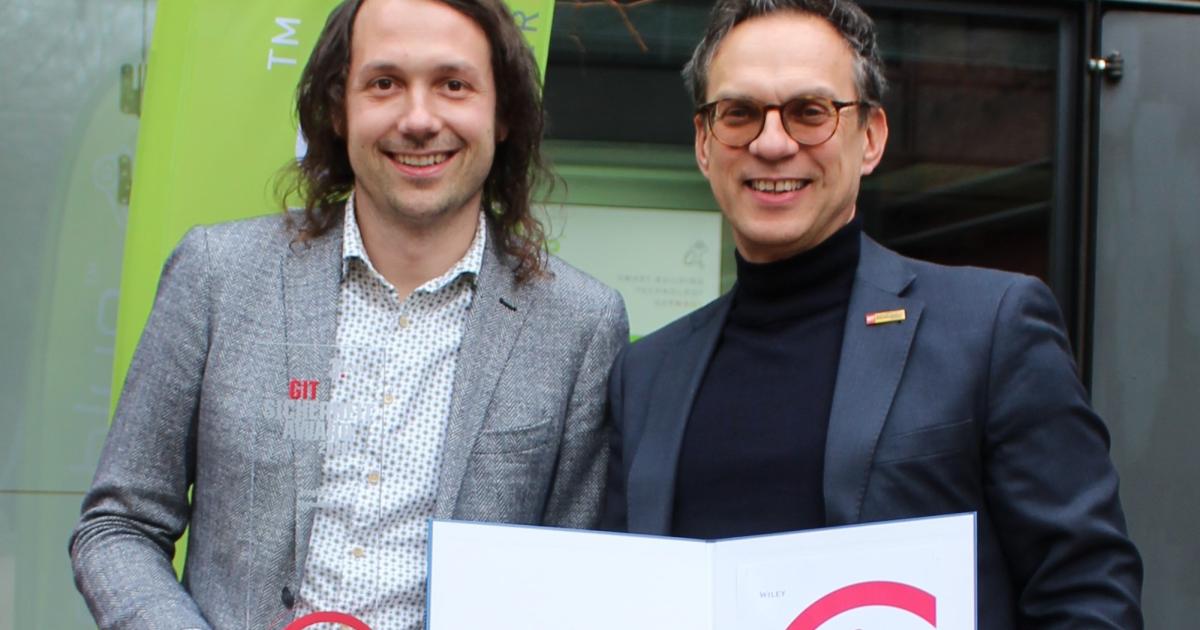 Frogblue: Video-Türsprechstelle frogTerminal als Zutrittslösung – Sieger beim GIT SICHERHEIT ...