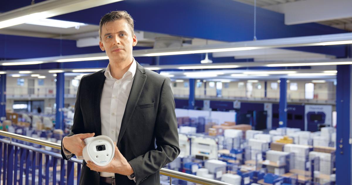 Kameraplattform Mobotix One: Verschmelzung mit der Welt der KI • GIT ...