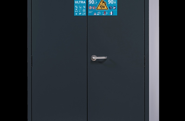 GIT SECURITY AWARD • GIT-SECURITY.com is the target group portal for all security professionals ...