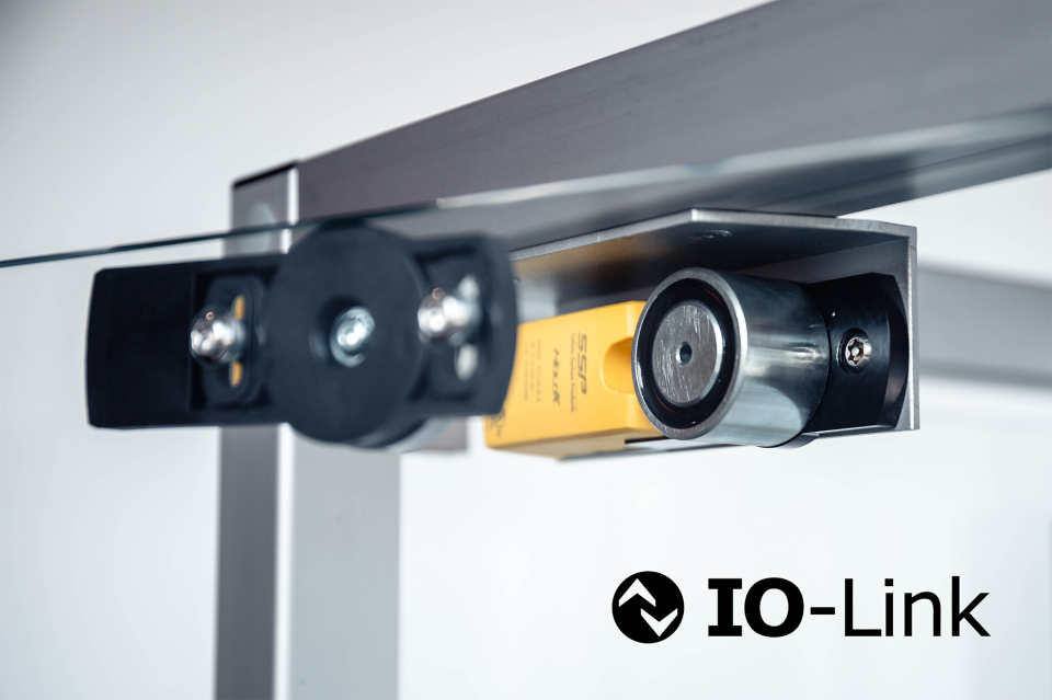 SSP: Smart process guard lock HOLDX R with IO-Link • GIT-SECURITY.com is the target group portal ...